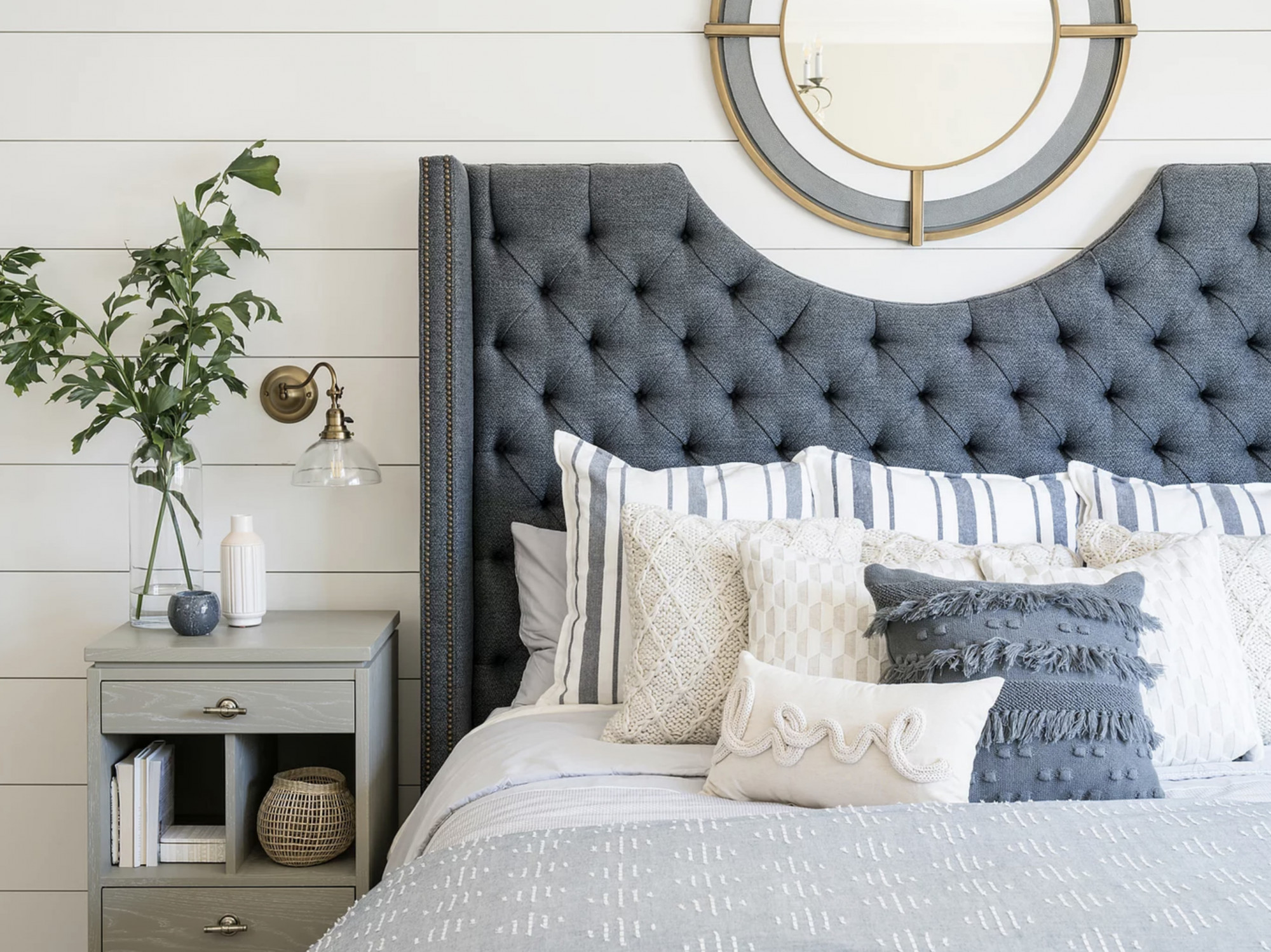 5 Luxury Wall Decor Ideas That Make a Timeless Statement | Alisha Taylor